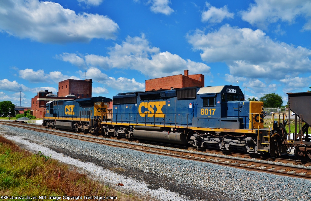 CSX 8017